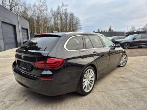 Black BMW 525 2014 in Utena, with an engine capacity of 2.00 L and mileage of 325 thousand km for 9490 €, photo 4 on AUTOMOTO.COM.LV