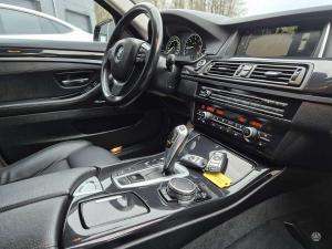 Black BMW 525 2014 in Utena, with an engine capacity of 2.00 L and mileage of 325 thousand km for 9490 €, photo 20 on AUTOMOTO.COM.LV