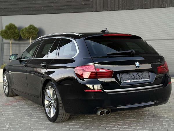 Black BMW 525 2014 in Siauliai, with an engine capacity of 2.00 L and mileage of 222 thousand km for 10999 €, photo 4 on AUTOMOTO.COM.LV