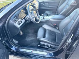 Melns BMW 525 2014 Viļņa, ar dzinēja tilpumu 2.00 L un nobraukumu 315 tūkst. km par 10800 €, foto 12 vietnē AUTOMOTO.COM.LV