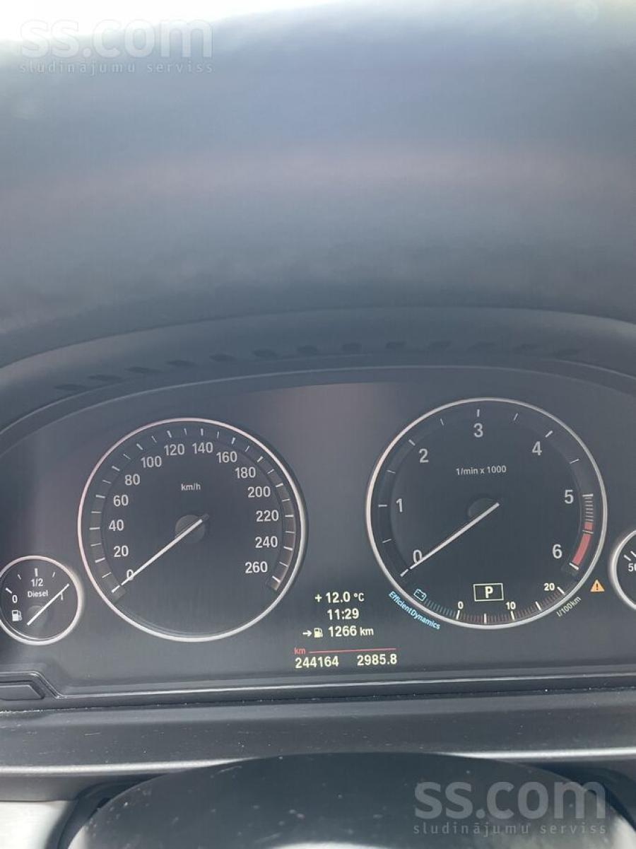 Black BMW 525 2014 in Riga, with an engine capacity of 2.00 L and mileage of 244 thousand km for 10000 €, photo 6 on AUTOMOTO.COM.LV