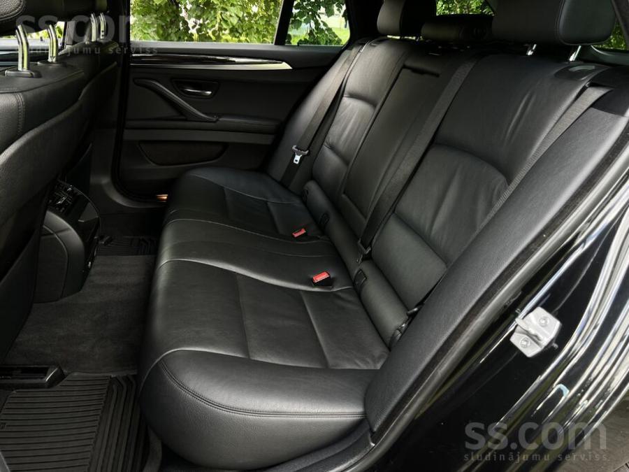 Melns BMW 525 2014 Cēsis, ar dzinēja tilpumu 2.00 L un nobraukumu 301 tūkst. km par 8500 €, foto 10 vietnē AUTOMOTO.COM.LV