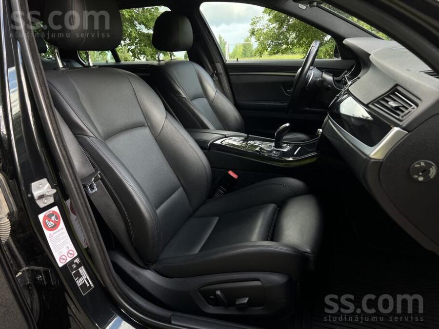 Melns BMW 525 2014 Cēsis, ar dzinēja tilpumu 2.00 L un nobraukumu 301 tūkst. km par 8500 €, foto 12 vietnē AUTOMOTO.COM.LV