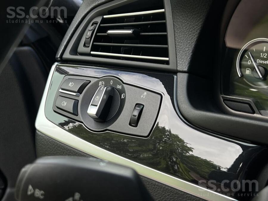 Melns BMW 525 2014 Cēsis, ar dzinēja tilpumu 2.00 L un nobraukumu 301 tūkst. km par 8500 €, foto 14 vietnē AUTOMOTO.COM.LV
