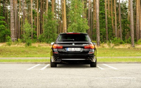 Melns BMW 525 2014 Rīga, ar dzinēja tilpumu 2.00 L un nobraukumu 245 tūkst. km par 8490 €, foto 7 vietnē AUTOMOTO.COM.LV