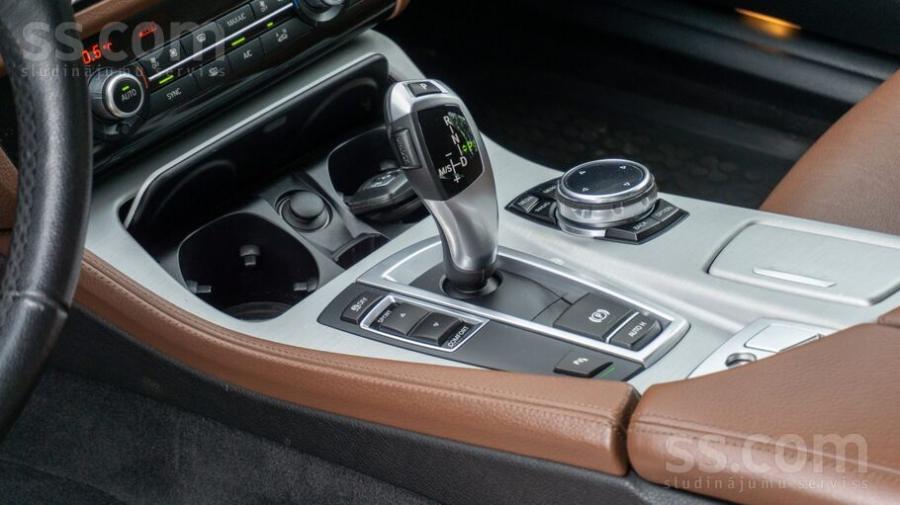 Melns BMW 525 2014 Rīga, ar dzinēja tilpumu 2.00 L un nobraukumu 245 tūkst. km par 8490 €, foto 16 vietnē AUTOMOTO.COM.LV