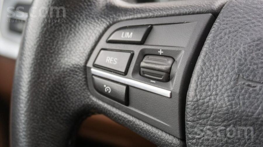 Melns BMW 525 2014 Rīga, ar dzinēja tilpumu 2.00 L un nobraukumu 245 tūkst. km par 8490 €, foto 22 vietnē AUTOMOTO.COM.LV