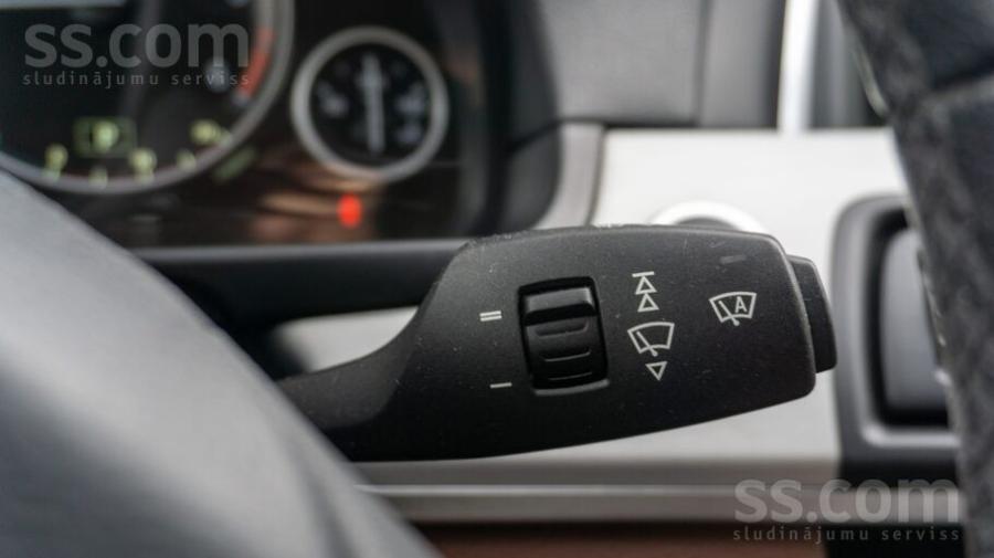 Melns BMW 525 2014 Rīga, ar dzinēja tilpumu 2.00 L un nobraukumu 245 tūkst. km par 8490 €, foto 24 vietnē AUTOMOTO.COM.LV