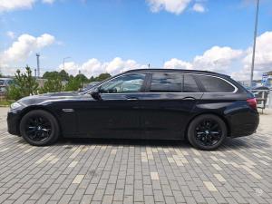 Black BMW 525 2014 in Siauliai, with an engine capacity of 2.00 L and mileage of 306 thousand km for 8900 €, photo 9 on AUTOMOTO.COM.LV