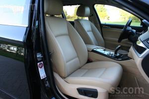 Black BMW 525 2014 in Riga, with an engine capacity of 2.00 L and mileage of 328 thousand km for 4500 €, photo 8 on AUTOMOTO.COM.LV
