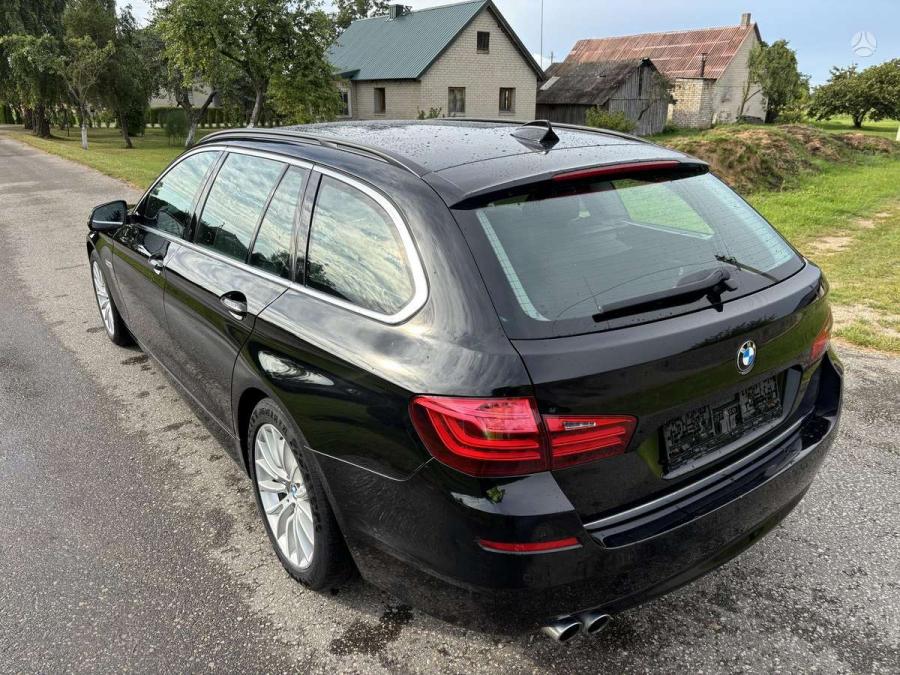 Melns BMW 525 2014 Panevēža, ar dzinēja tilpumu 2.00 L un nobraukumu 312 tūkst. km par 8650 €, foto 7 vietnē AUTOMOTO.COM.LV
