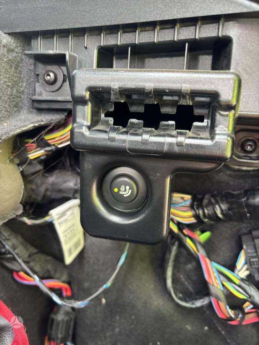 Черный БМВ 525 2014 в Паневежис, объемом двигателя 2.00 л и пробегом 312 тыс. км за 8650 €, фото 28 на AUTOMOTO.COM.LV
