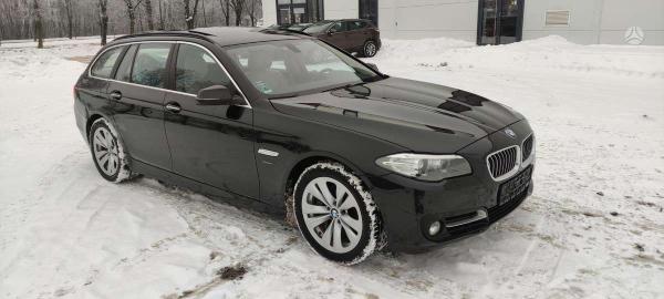 Black BMW 525 2015 in Kaunas, with an engine capacity of 2.00 L and mileage of 299 thousand km for 9700 €, photo 3 on AUTOMOTO.COM.LV