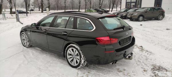 Black BMW 525 2015 in Kaunas, with an engine capacity of 2.00 L and mileage of 299 thousand km for 9700 €, photo 6 on AUTOMOTO.COM.LV