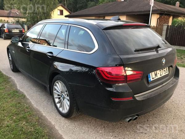 Black BMW 525 2015 in Riga, with an engine capacity of 2.00 L and mileage of 309 thousand km for 10000 €, photo 2 on AUTOMOTO.COM.LV