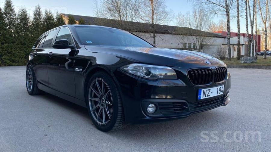 Black BMW 525 2015 in Riga, with an engine capacity of 2.00 L and mileage of 288 thousand km for 11500 €, photo 5 on AUTOMOTO.COM.LV