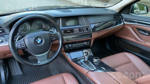 Black BMW 525 2015 in Riga, with an engine capacity of 2.00 L and mileage of 288 thousand km for 11500 €, photo 10 on AUTOMOTO.COM.LV