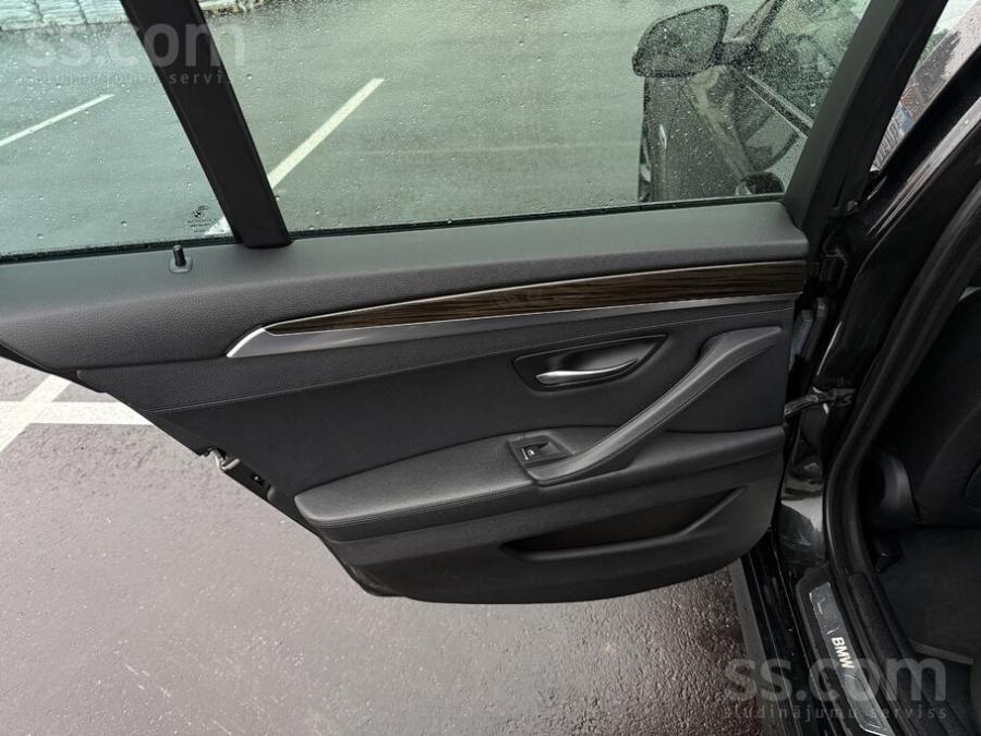 Melns BMW 525 2015 Ogre, ar dzinēja tilpumu 2.00 L un nobraukumu 250 tūkst. km par 11800 €, foto 11 vietnē AUTOMOTO.COM.LV