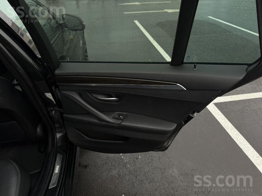 Melns BMW 525 2015 Ogre, ar dzinēja tilpumu 2.00 L un nobraukumu 250 tūkst. km par 11800 €, foto 13 vietnē AUTOMOTO.COM.LV