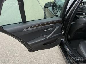 Melns BMW 525 2015 Ogre, ar dzinēja tilpumu 2.00 L un nobraukumu 250 tūkst. km par 11000 €, foto 18 vietnē AUTOMOTO.COM.LV