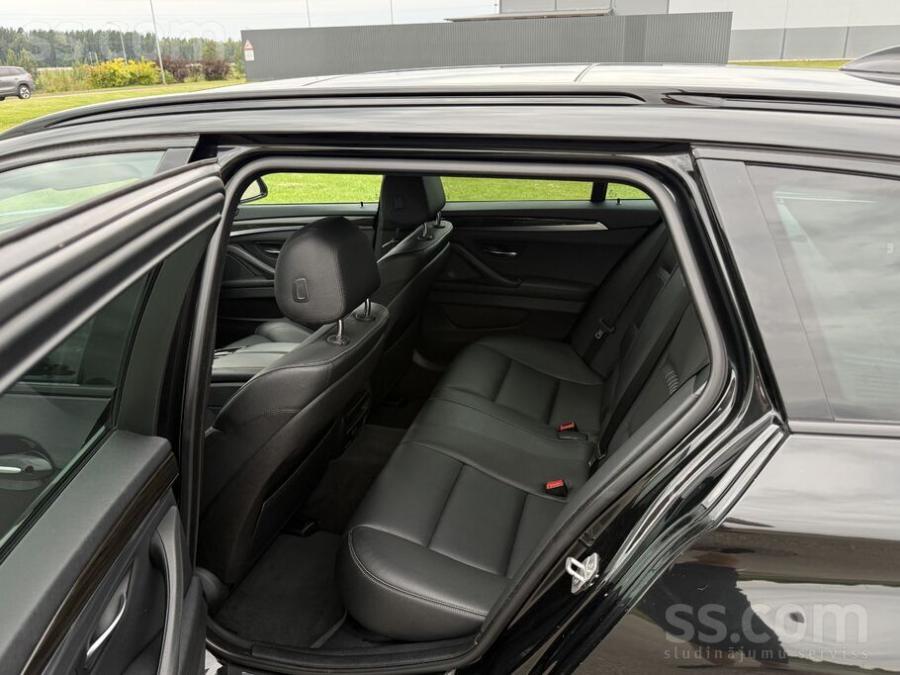 Melns BMW 525 2015 Ogre, ar dzinēja tilpumu 2.00 L un nobraukumu 250 tūkst. km par 11000 €, foto 19 vietnē AUTOMOTO.COM.LV