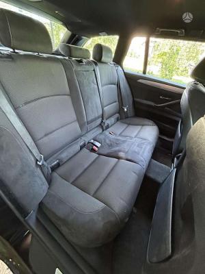 Melns BMW 525 2015 Kauņa, ar dzinēja tilpumu 2.00 L un nobraukumu 282 tūkst. km par 8490 €, foto 13 vietnē AUTOMOTO.COM.LV