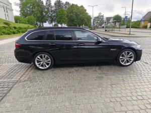 Black BMW 525 2015 in Telschi, with an engine capacity of 2.00 L and mileage of 186 thousand km for 12700 €, photo 6 on AUTOMOTO.COM.LV