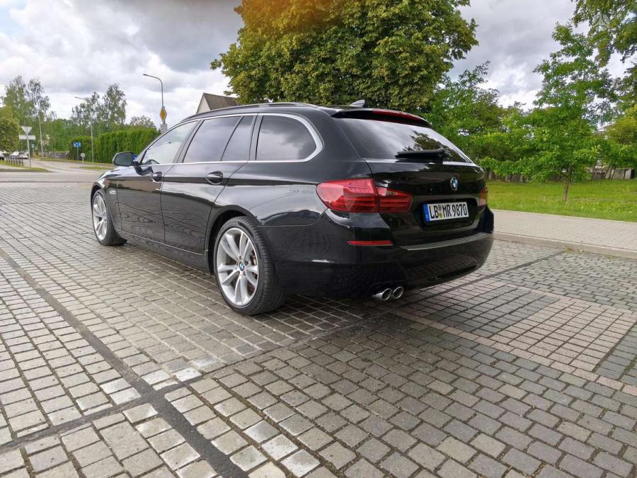 Black BMW 525 2015 in Telschi, with an engine capacity of 2.00 L and mileage of 186 thousand km for 12700 €, photo 13 on AUTOMOTO.COM.LV