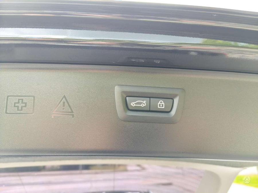 Black BMW 525 2015 in Telschi, with an engine capacity of 2.00 L and mileage of 186 thousand km for 12700 €, photo 27 on AUTOMOTO.COM.LV