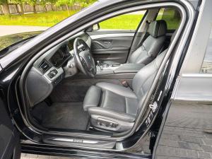 Black BMW 525 2015 in Telschi, with an engine capacity of 2.00 L and mileage of 186 thousand km for 12700 €, photo 32 on AUTOMOTO.COM.LV