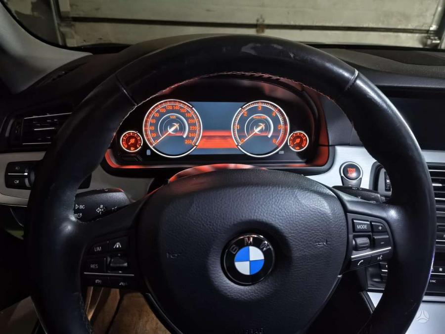Black BMW 525 2015 in Telschi, with an engine capacity of 2.00 L and mileage of 186 thousand km for 12700 €, photo 36 on AUTOMOTO.COM.LV