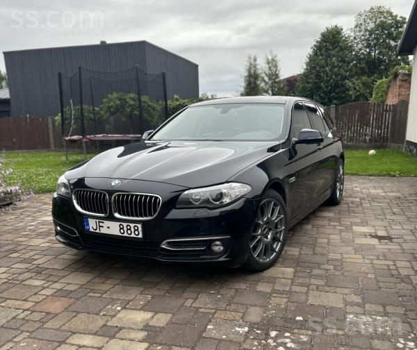 Black BMW 525 2015 in Bauska, with an engine capacity of 2.00 L and mileage of 350 thousand km for 10800 €, photo 3 on AUTOMOTO.COM.LV
