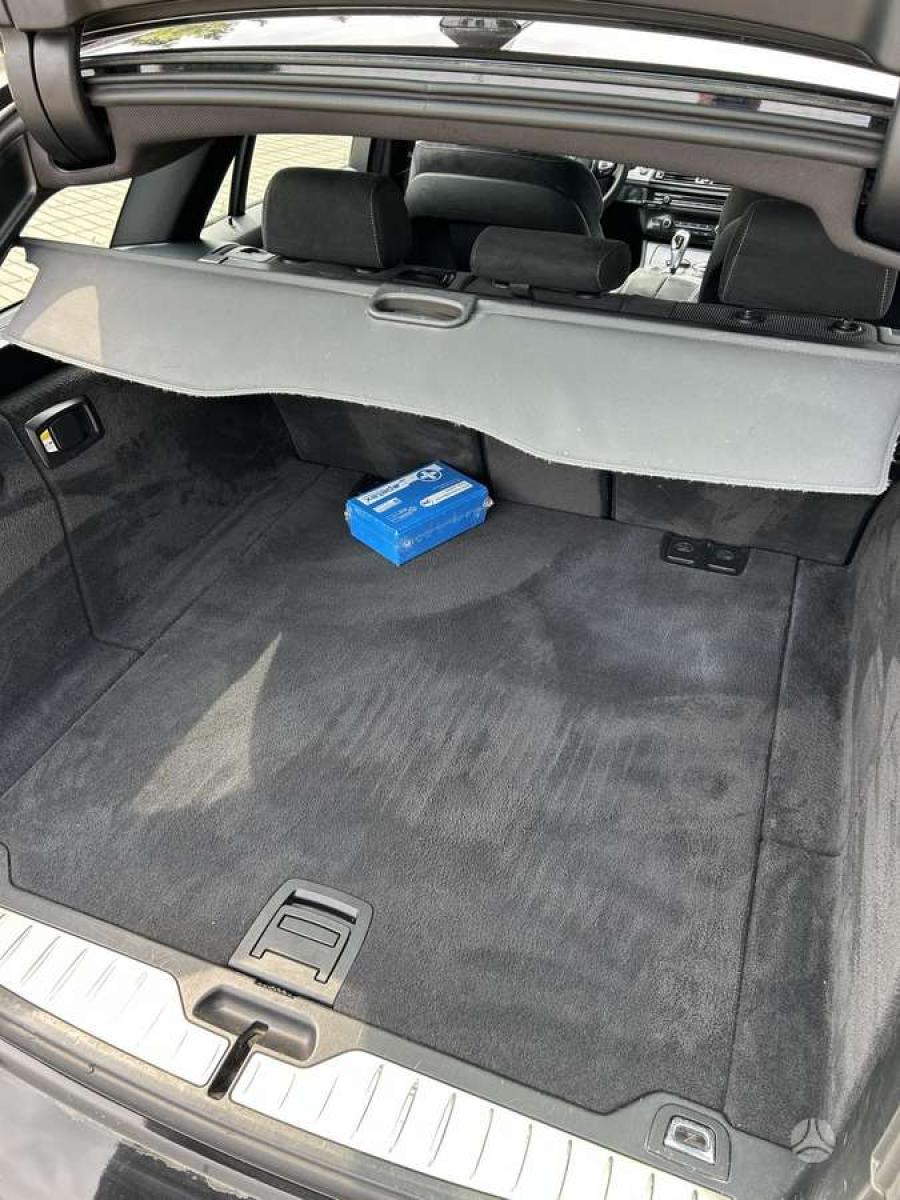 Melns BMW 525 2015 Kauņa, ar dzinēja tilpumu 2.00 L un nobraukumu 288 tūkst. km par 9900 €, foto 23 vietnē AUTOMOTO.COM.LV