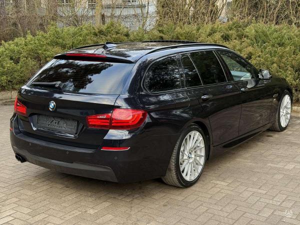Black BMW 525 2016 in Prienai, with an engine capacity of 2.00 L and mileage of 275 thousand km for 14900 €, photo 8 on AUTOMOTO.COM.LV