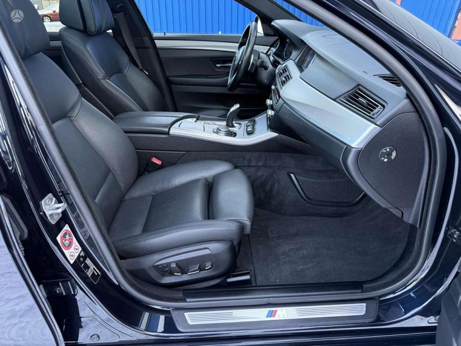 Melns BMW 525 2016 Prienai, ar dzinēja tilpumu 2.00 L un nobraukumu 270 tūkst. km par 13950 €, foto 32 vietnē AUTOMOTO.COM.LV