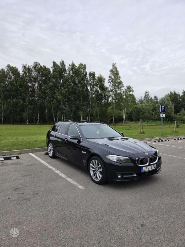 Black BMW 525 2016 in Kaunas, with an engine capacity of 2.00 L and mileage of 234 thousand km for 12750 €, photo 3 on AUTOMOTO.COM.LV