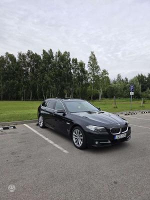 Black BMW 525 2016 in Kaunas, with an engine capacity of 2.00 L and mileage of 234 thousand km for 12750 €, photo 4 on AUTOMOTO.COM.LV