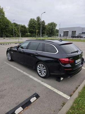 Black BMW 525 2016 in Kaunas, with an engine capacity of 2.00 L and mileage of 234 thousand km for 12750 €, photo 9 on AUTOMOTO.COM.LV