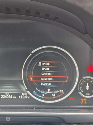 Black BMW 525 2016 in Kaunas, with an engine capacity of 2.00 L and mileage of 234 thousand km for 12750 €, photo 12 on AUTOMOTO.COM.LV