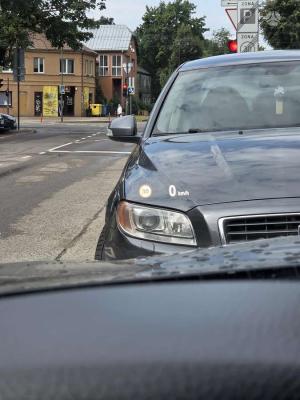 Black BMW 525 2016 in Kaunas, with an engine capacity of 2.00 L and mileage of 234 thousand km for 12750 €, photo 21 on AUTOMOTO.COM.LV