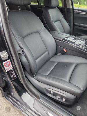 Black BMW 525 2016 in Kaunas, with an engine capacity of 2.00 L and mileage of 234 thousand km for 12750 €, photo 23 on AUTOMOTO.COM.LV