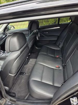 Black BMW 525 2016 in Kaunas, with an engine capacity of 2.00 L and mileage of 234 thousand km for 12750 €, photo 25 on AUTOMOTO.COM.LV