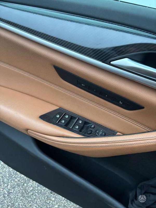 Melns BMW 525 2017 Raseiniai, ar dzinēja tilpumu 2.00 L un nobraukumu 266 tūkst. km par 15600 €, foto 11 vietnē AUTOMOTO.COM.LV