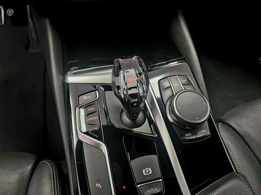 Melns BMW 525 2017 Utena, ar dzinēja tilpumu 2.00 L un nobraukumu 238 tūkst. km par 20400 €, foto 16 vietnē AUTOMOTO.COM.LV