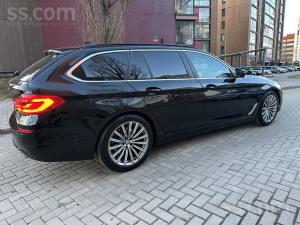 Black BMW 525 2018 in Riga, with an engine capacity of 2.00 L and mileage of 258 thousand km for 15850 €, photo  on AUTOMOTO.COM.LV