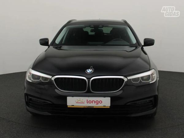 Black BMW 525 2019 in Vilnius, with an engine capacity of 2.00 L and mileage of 146 thousand km for 22999 €, photo 3 on AUTOMOTO.COM.LV