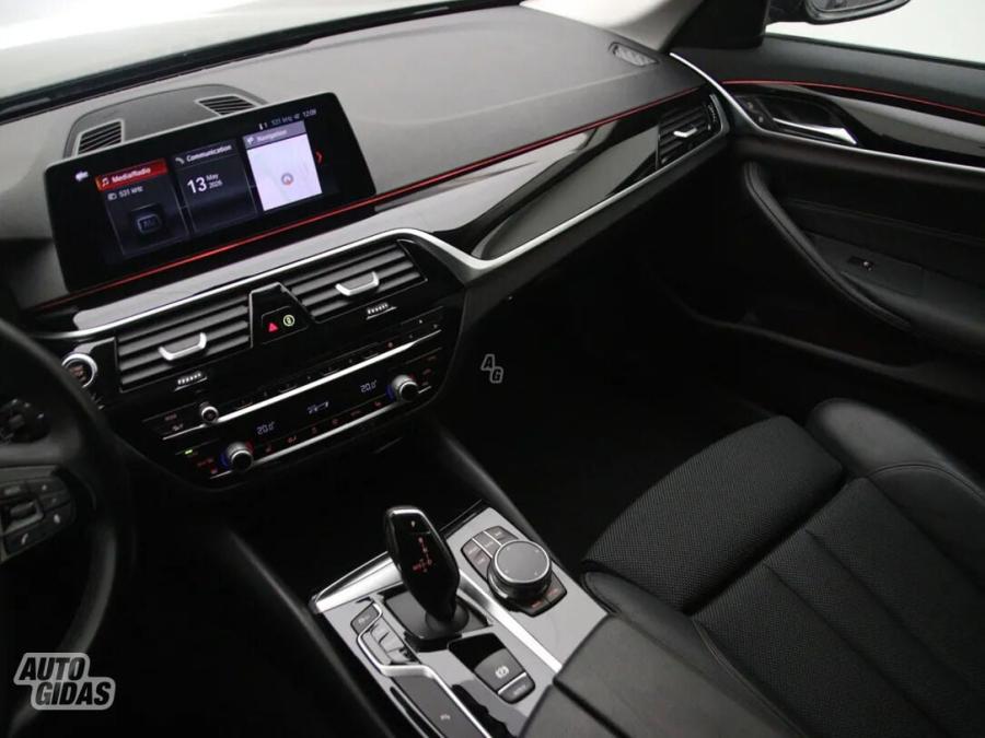 Melns BMW 525 2019 Viļņa, ar dzinēja tilpumu 2.00 L un nobraukumu 146 tūkst. km par 22999 €, foto 22 vietnē AUTOMOTO.COM.LV
