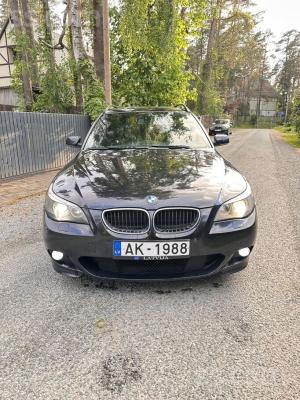 Blue BMW 525 2005 in Riga, with an engine capacity of 2.50 L and mileage of 356 thousand km for 4200 €, photo 8 on AUTOMOTO.COM.LV