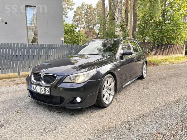 Blue BMW 525 2005 in Riga, with an engine capacity of 2.50 L and mileage of 356 thousand km for 4200 €, photo 8 on AUTOMOTO.COM.LV