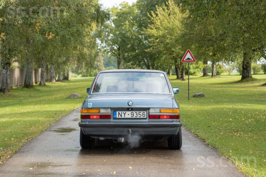 Zils BMW 525 1984 Rīga, ar dzinēja tilpumu 2.70 L un nobraukumu 216 tūkst. km par 9500 €, foto 6 vietnē AUTOMOTO.COM.LV